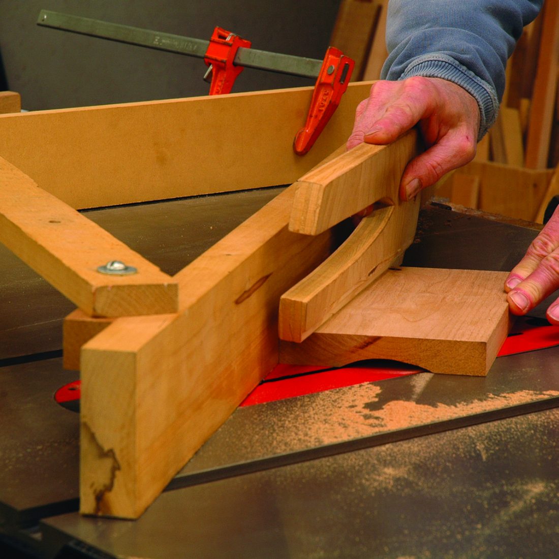 Bullet-Catch Bench Dogs | Popular Woodworking
