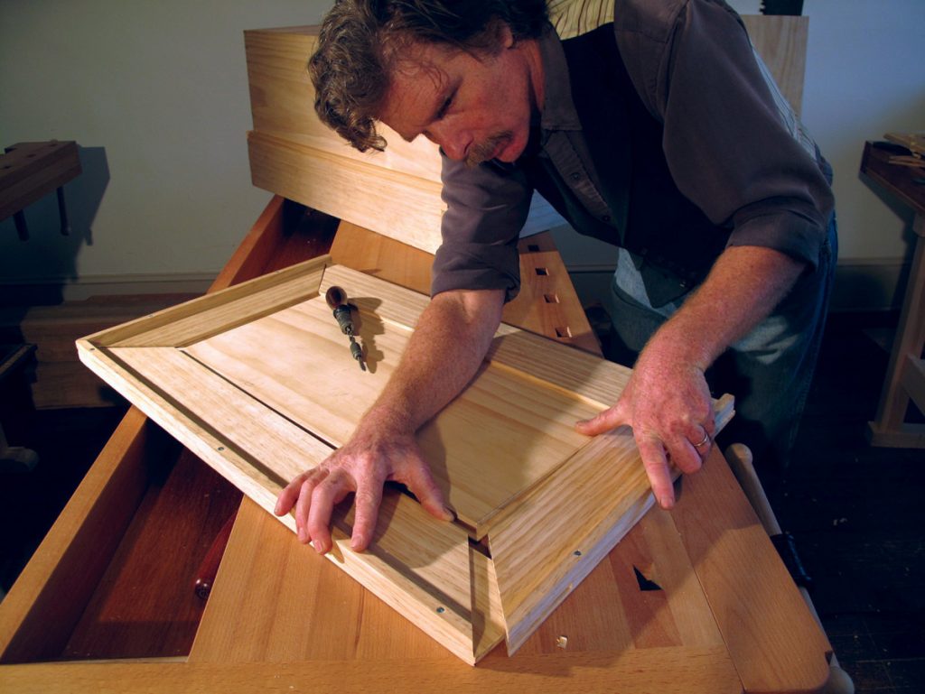 Roy Underhill’s Joiner’s Tool Chest | Popular Woodworking