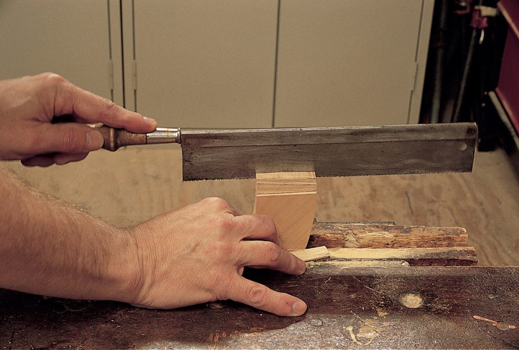 Shaker Tripod Table | Popular Woodworking