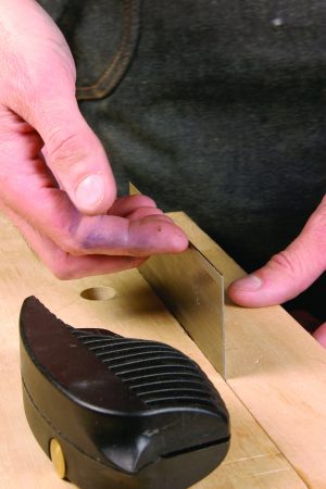 A Better Way to Sharpen Scrapers | Popular Woodworking