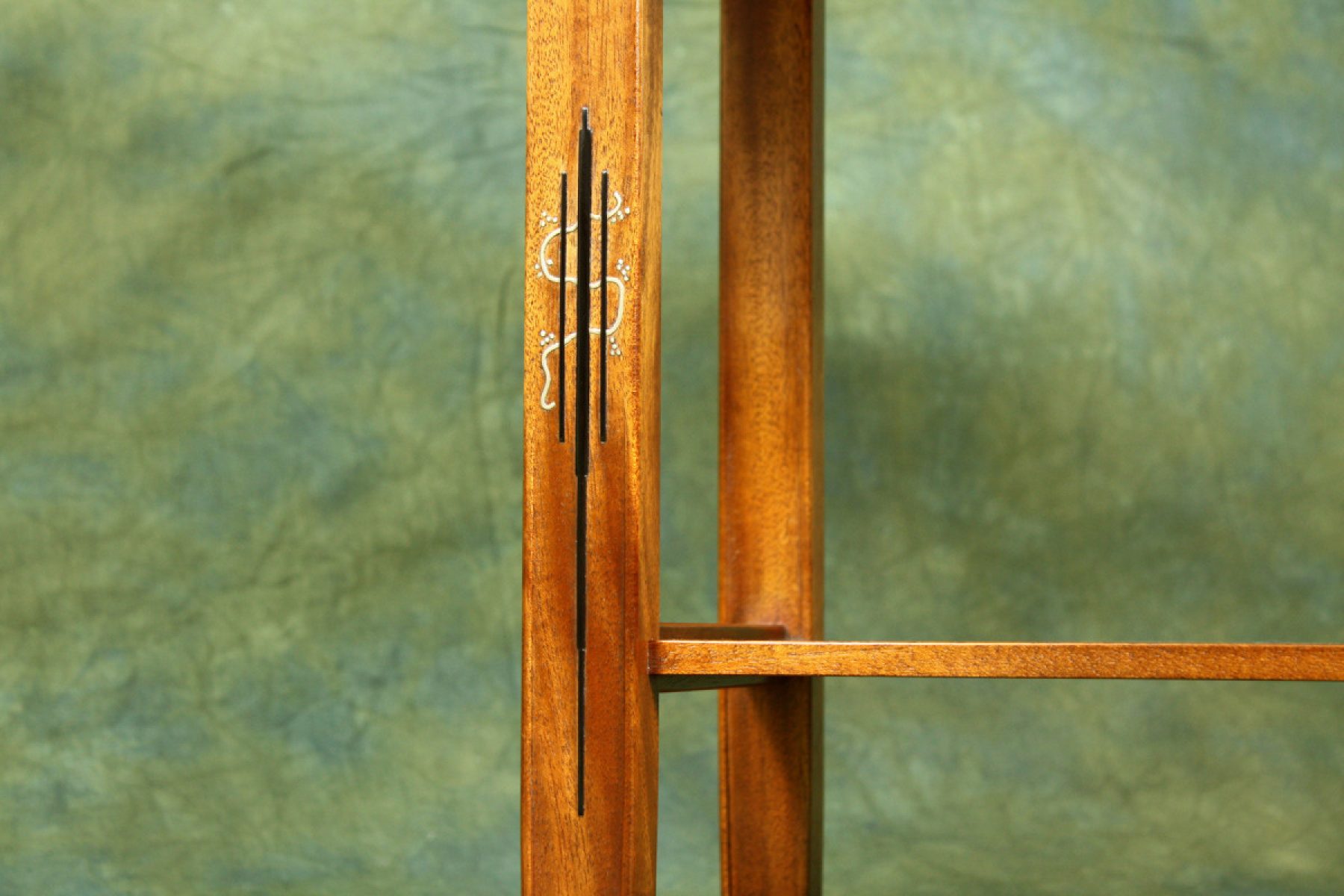 Arts & Crafts Inlay | Popular Woodworking
