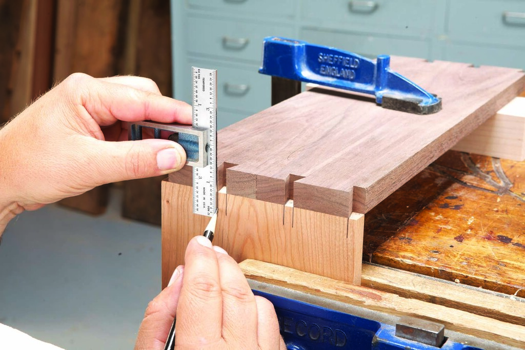 Router Table Dovetails | Popular Woodworking