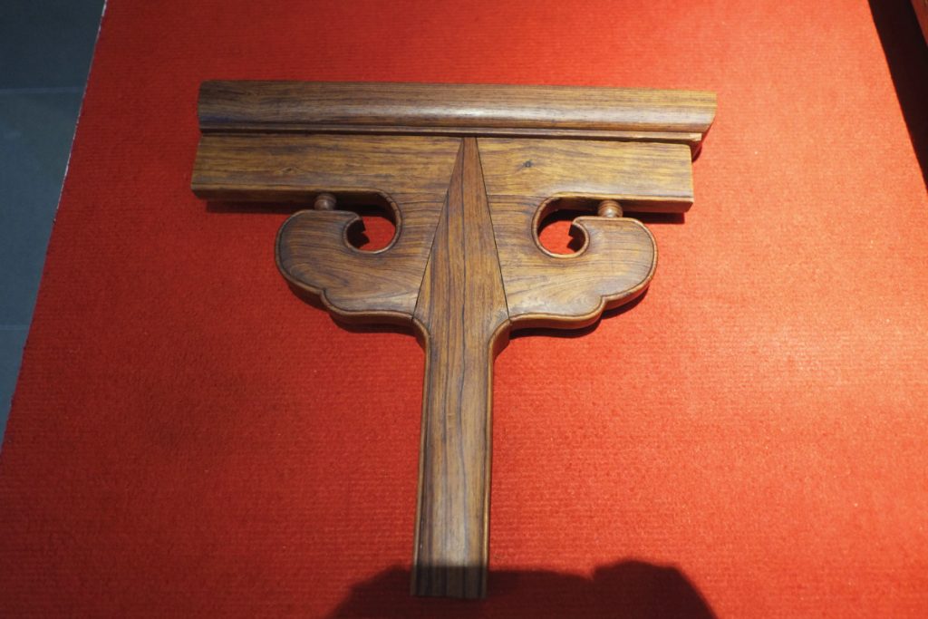An Overview of Chinese Furniture | Popular Woodworking
