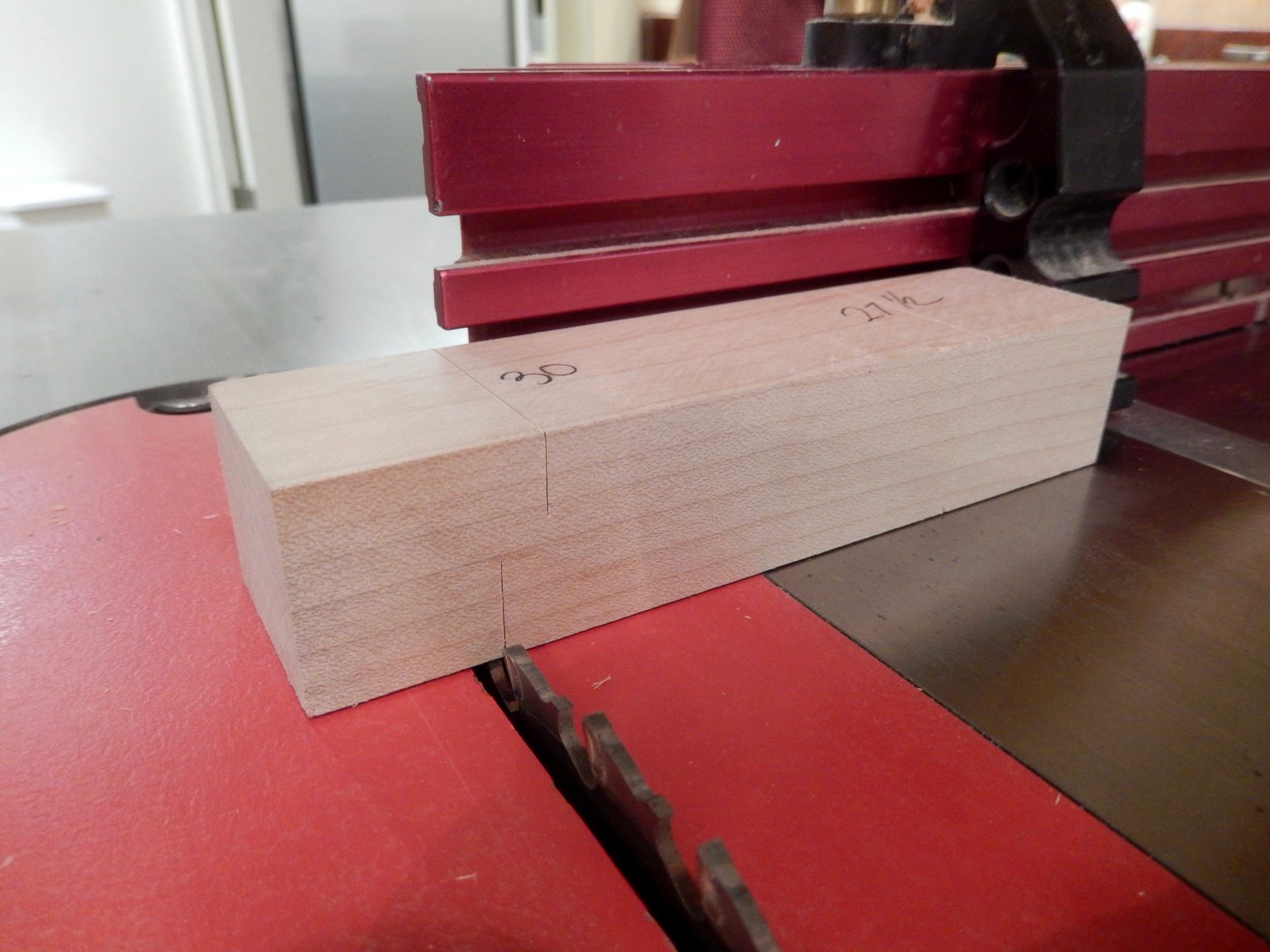 Make a Honing Guide Angle Setting Jig | Popular Woodworking