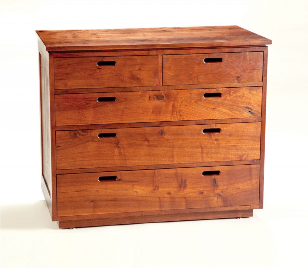 Walnut Chest of Drawers | Popular Woodworking
