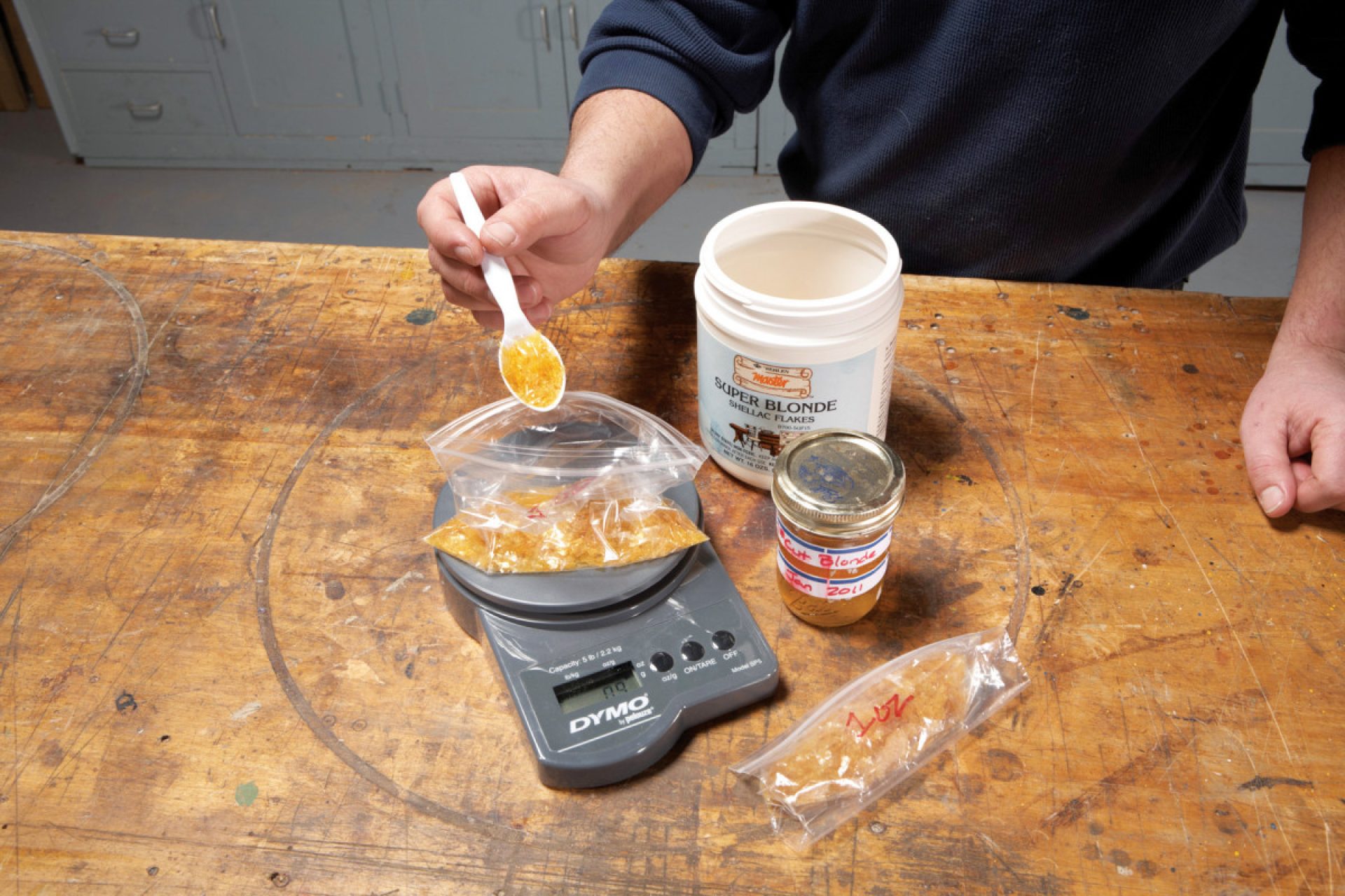 Premeasured Shellac | Popular Woodworking