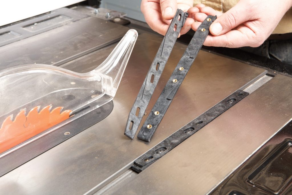 Wiggle-Free Guide Bars | Popular Woodworking