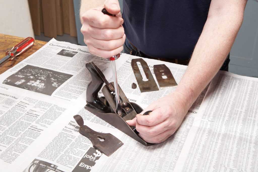 Restoring An Old Plane | Popular Woodworking