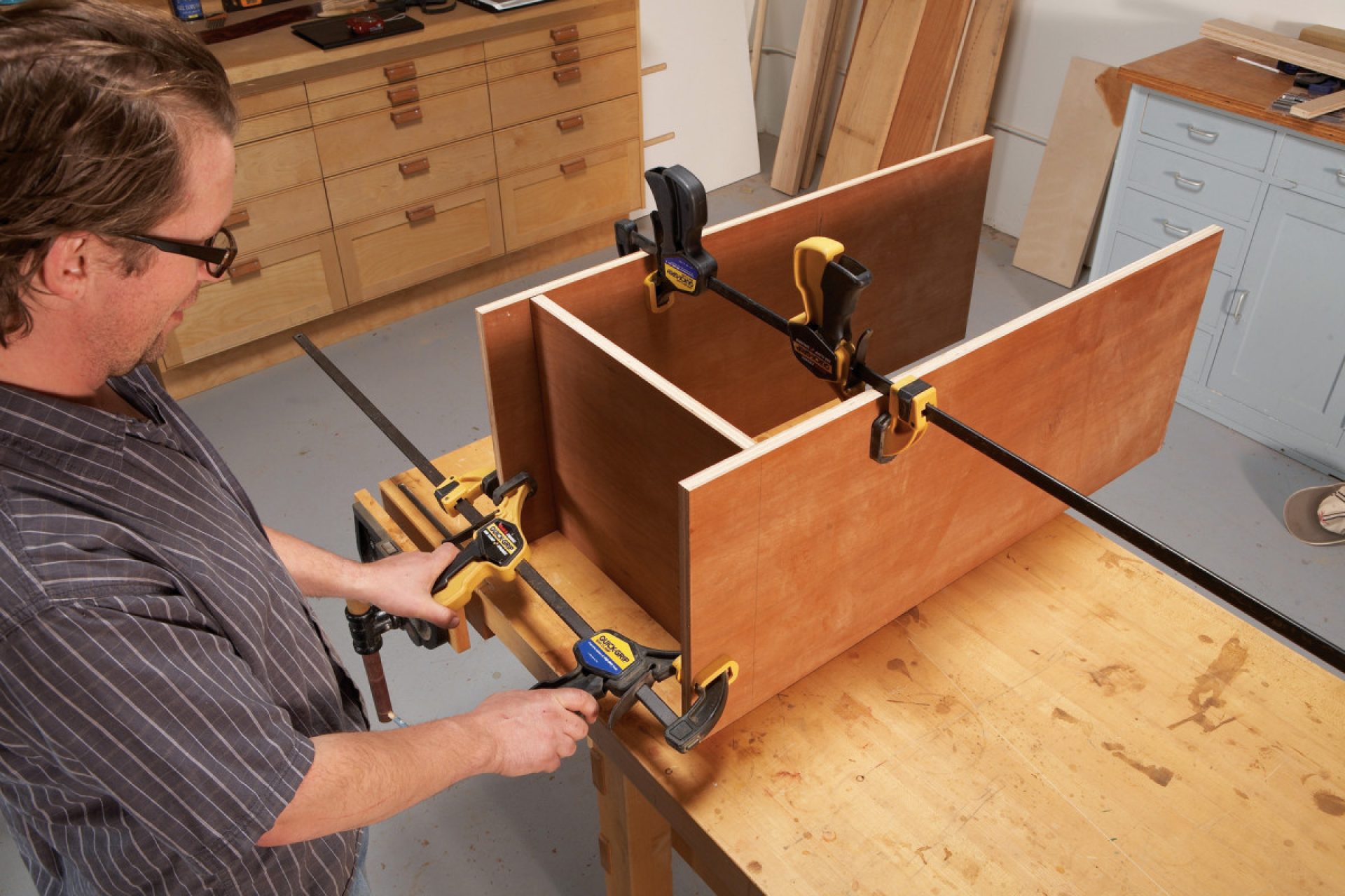 Two-Headed Clamp | Popular Woodworking