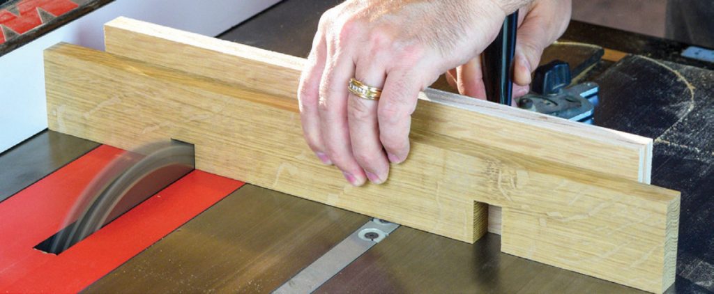 Dragonfly Side Table | Popular Woodworking