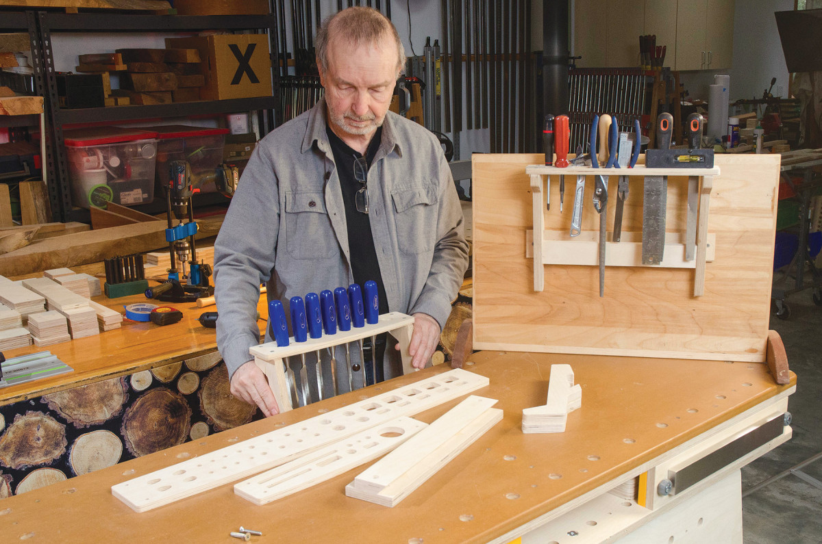 The Maker Workstation | Popular Woodworking