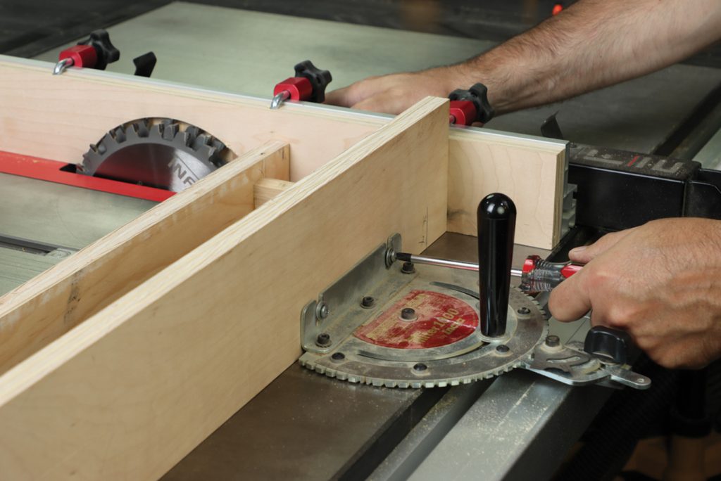 Cut Tenons on Curved Parts | Popular Woodworking