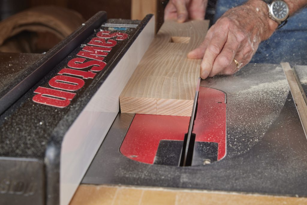 Coopered Leg Hall Table | Popular Woodworking