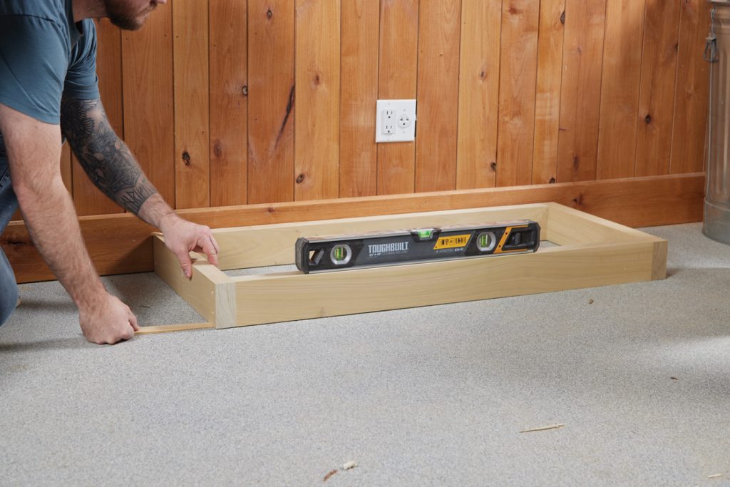 Miter Saw Station | Popular Woodworking