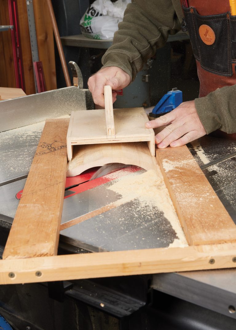 Norwegian Linen Chest | Popular Woodworking