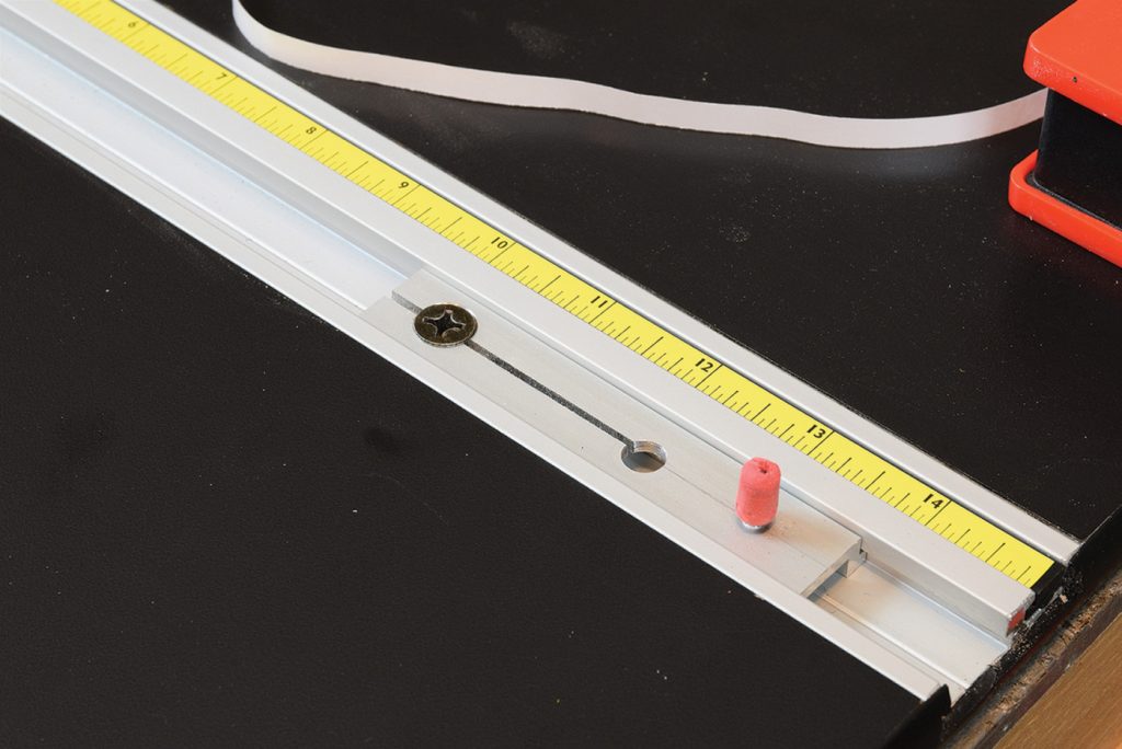 Bandsaw Circle Cutting Jig | Popular Woodworking