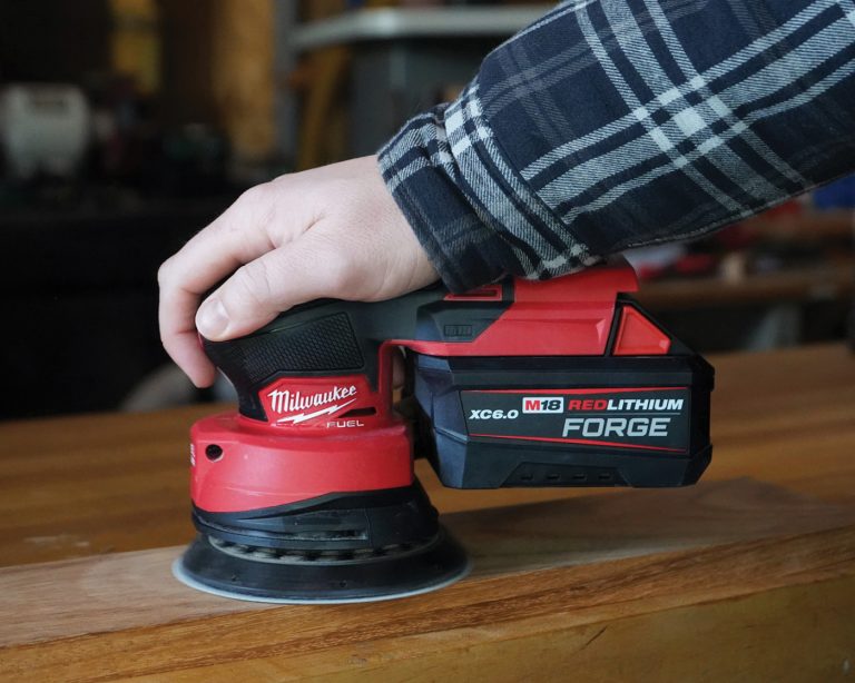 Milwaukee M18­ FUEL 5″ Random Orbital Sander Review | Popular Woodworking