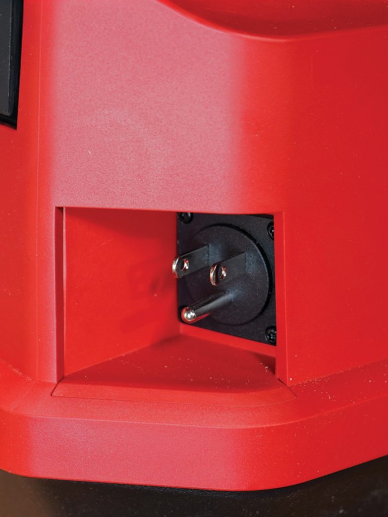 Milwaukee M18 Dust Extractor Review | Popular Woodworking
