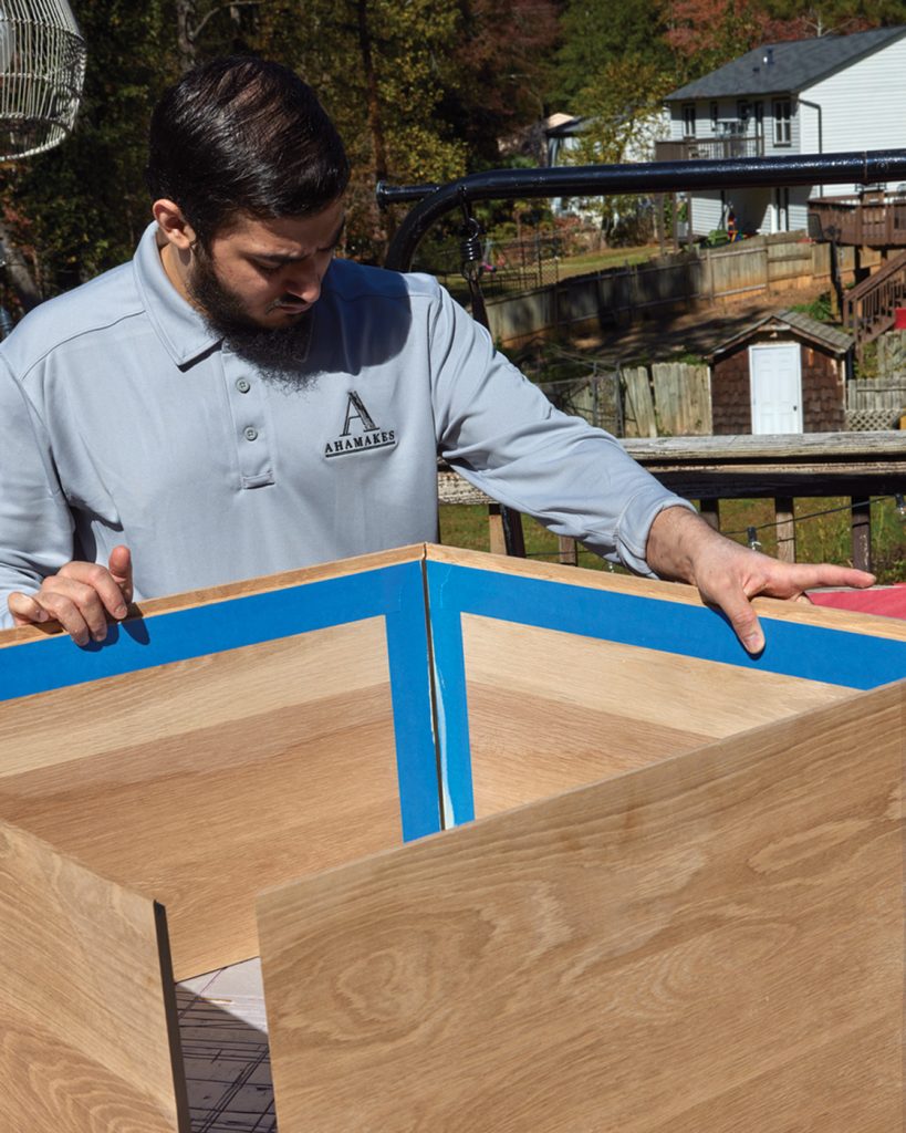 Floating Top Entry Table | Popular Woodworking