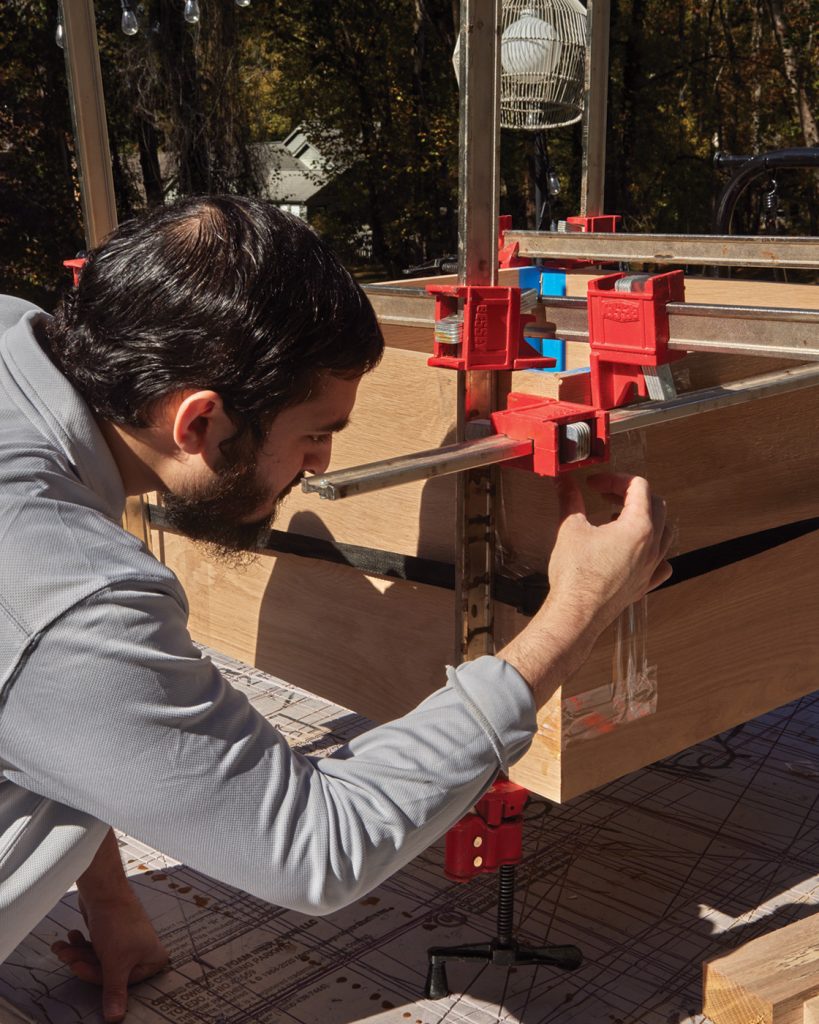 Floating Top Entry Table | Popular Woodworking